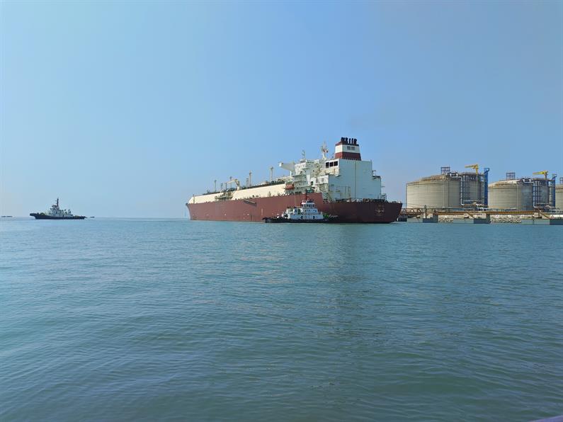 Qatargas-chartered Q-Flex LNG Vessel Calls At China’s Beihai LNG ...