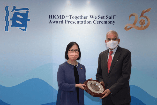 Marine Department honours outstanding shipping companies in "Together ...