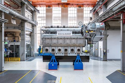 Electronic control gives 49/60DF its leading status | World Ports ...