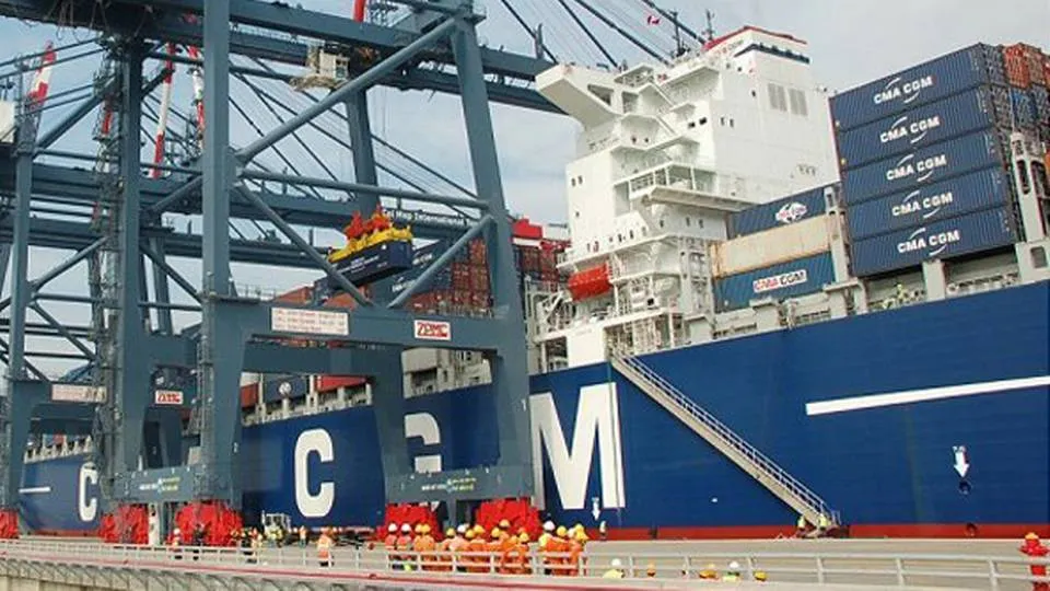 CMA CGM merges two shipping brands under one name | World Ports ...