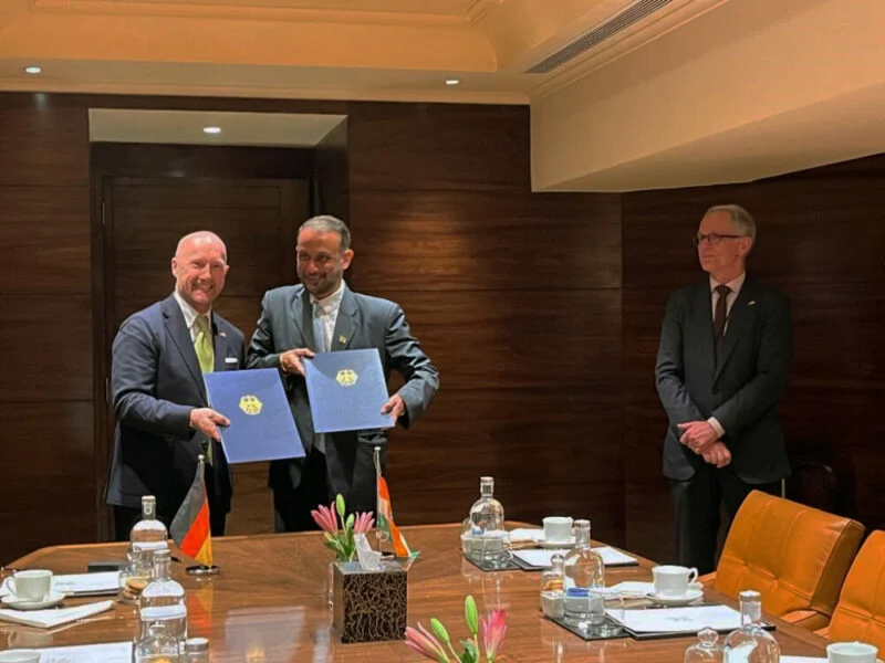 SFC Energy and FC TecNrgy sign hydrogen and methanol agreement | World ...